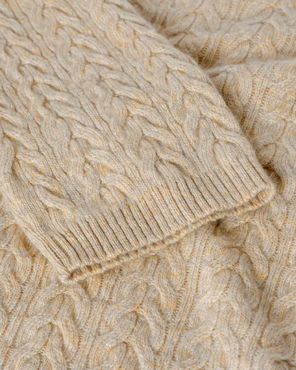 Johnstons Of Elgin Cable Knit Cashmere Jumper