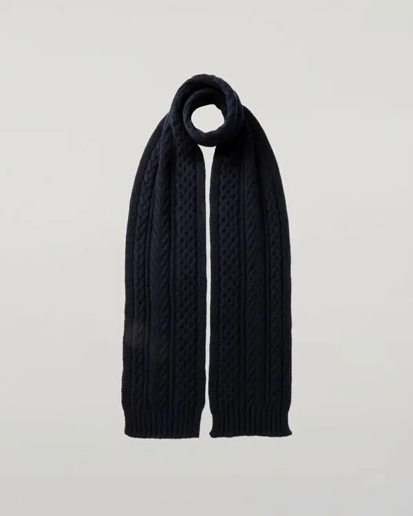 Johnstons Of Elgin Aran Cable Dark Cashmere Scarf - Navy