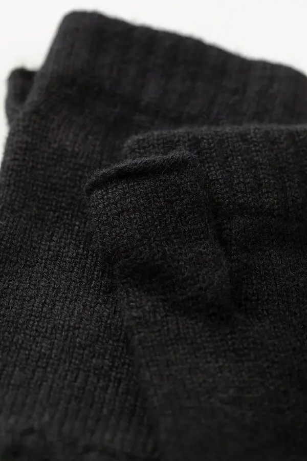 Johnstons Of Elgin Cashmere Wrist Warmers - Black