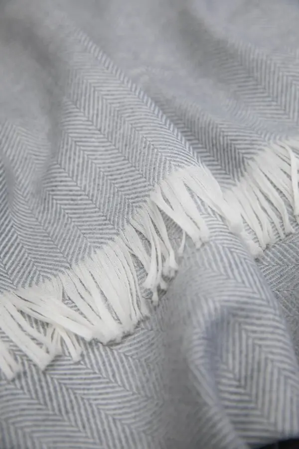 Johnstons Of Elgin Herringbone Merino Bed Throw In Mist