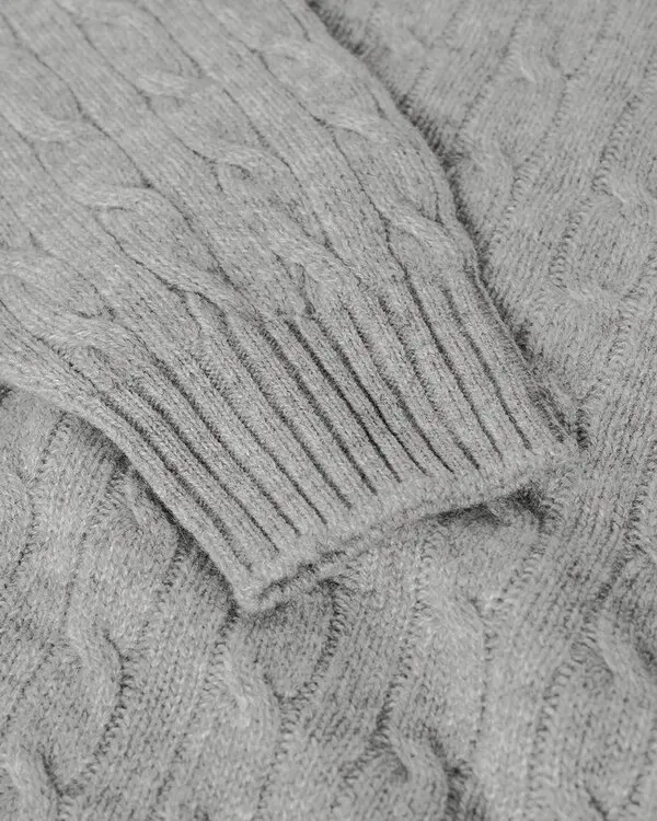 Johnstons Of Elgin Cable Knit Cashmere Jumper