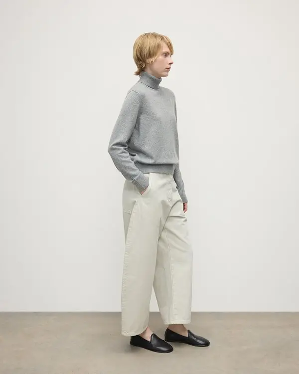 Johnstons Of Elgin Cashmere Roll Neck Jumper