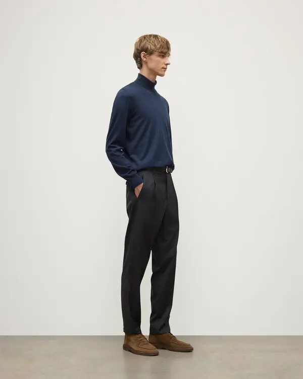 Johnstons Of Elgin Fin Cashmere Roll Neck Jumper - Navy