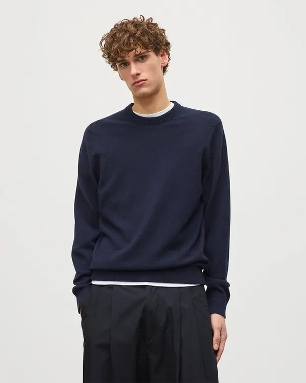 Johnstons Of Elgin Cashmere Crew Neck Jumper - Navy