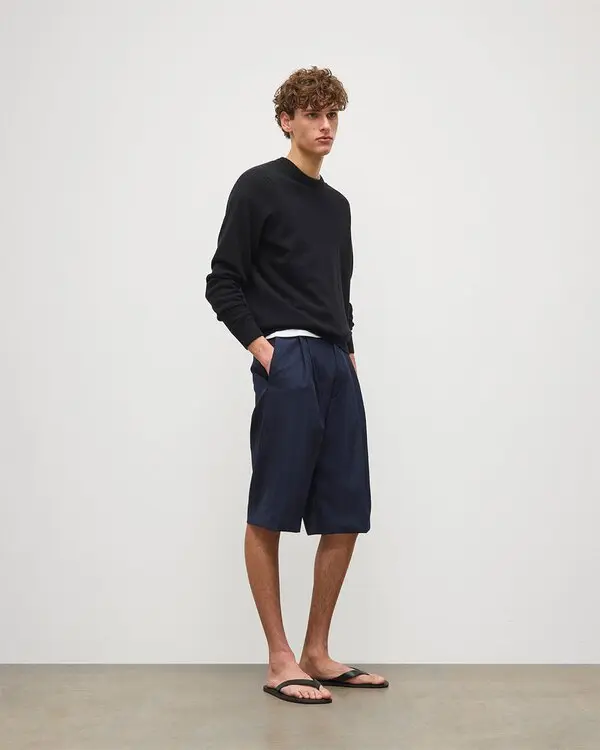Johnstons Of Elgin Classic Cashmere Crew Jumper - Black