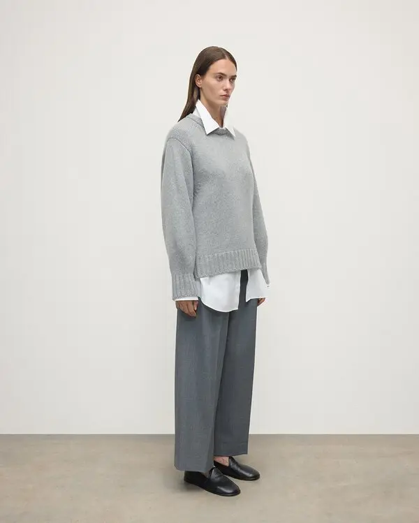 Johnstons Of Elgin Relaxed Cashmere Jumper