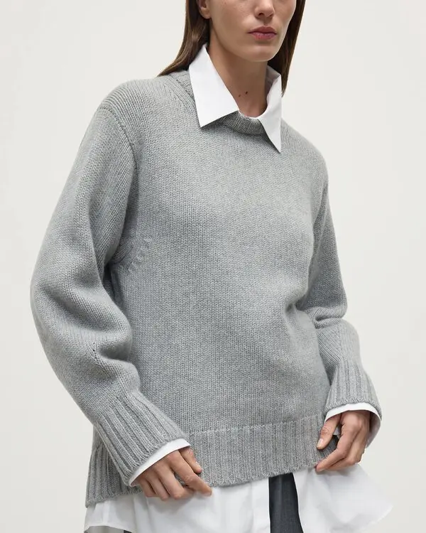 Johnstons Of Elgin Relaxed Cashmere Jumper