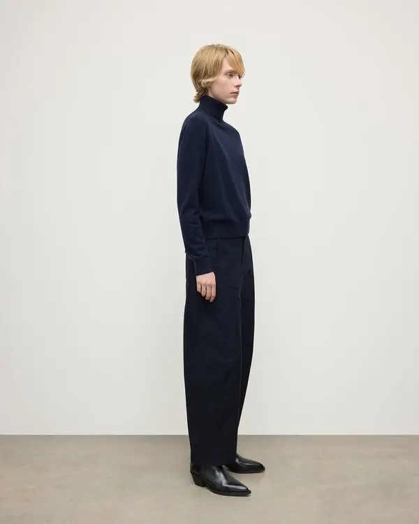 Johnstons Of Elgin Cashmere Roll Neck Jumper - Navy