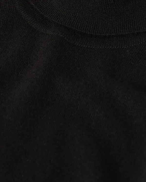 Johnstons Of Elgin Classic Cashmere Roll Neck Jumper - Black