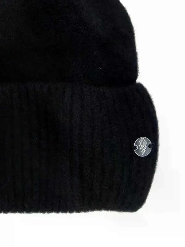 Helen Kaminski Ribbed Beanie With Logo Plaque