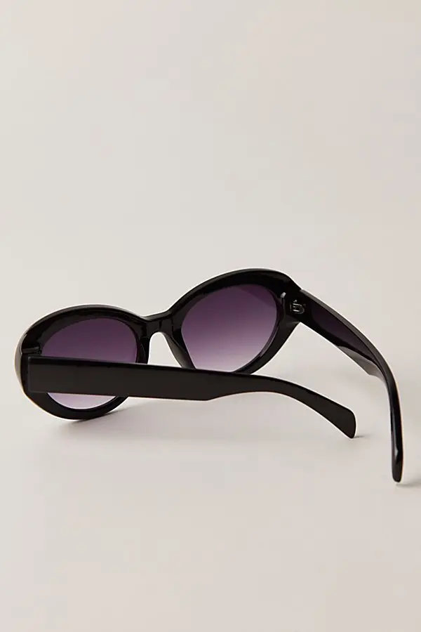 Free People Bailey Round Sunglasses