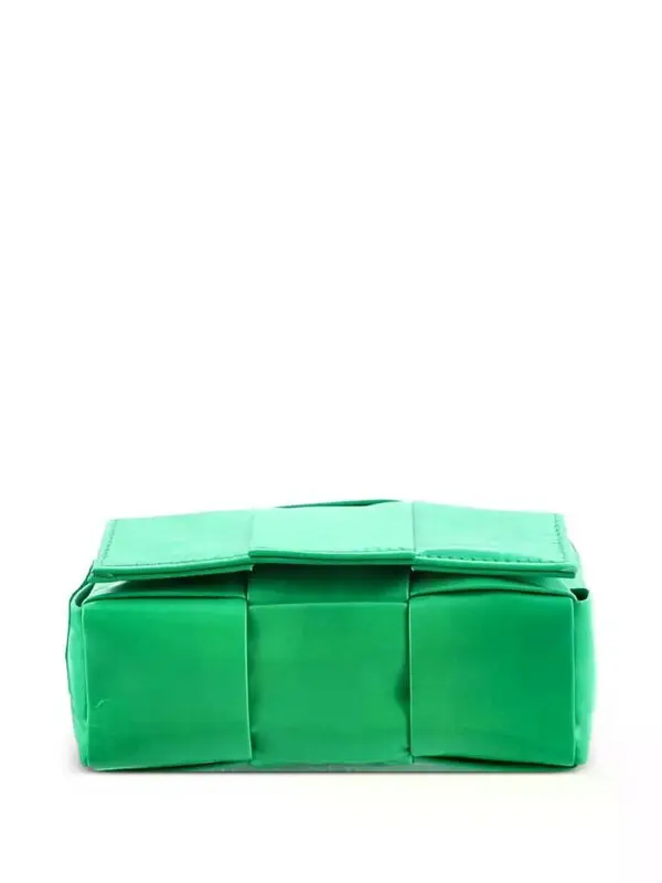Bottega Veneta Cassette Maxi Intrecciato Leather Crossbody Bag - Green