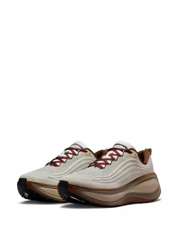 Nike Vomero Plus Low-top Sneakers - Neutrals
