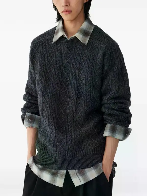STUDIO TOMBOY Cable Knit Round Neck Sweater