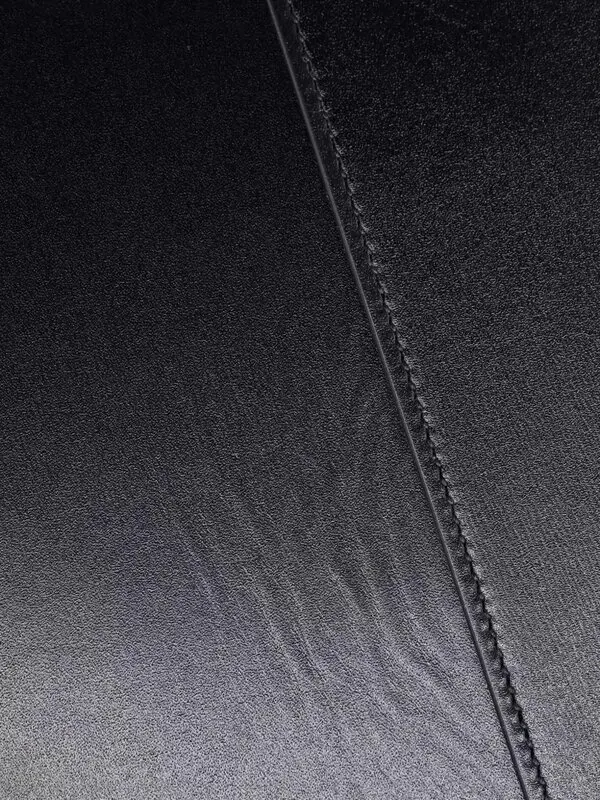 Saint Laurent Manhattan Leather Shoulder Bag - Black