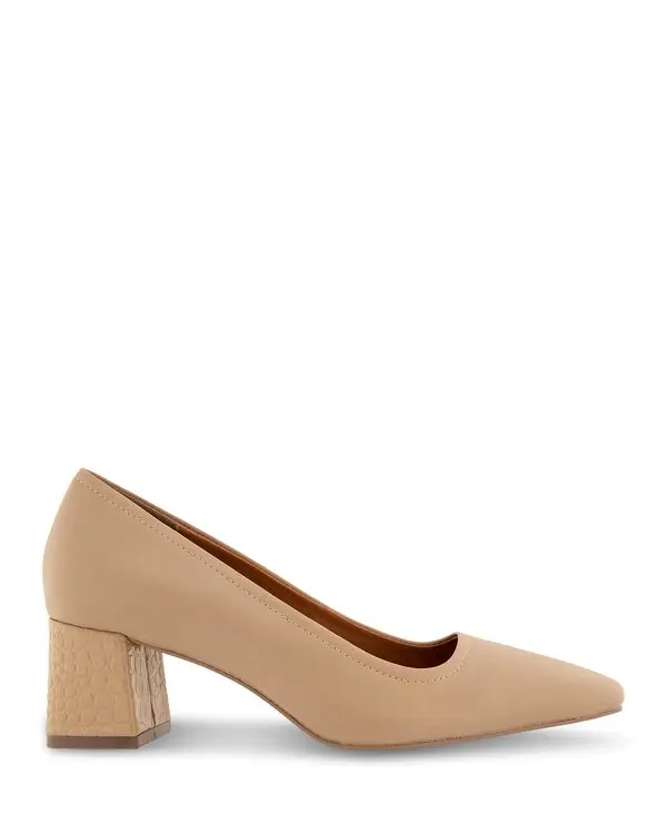 Andre Assous Amelia Pumps
