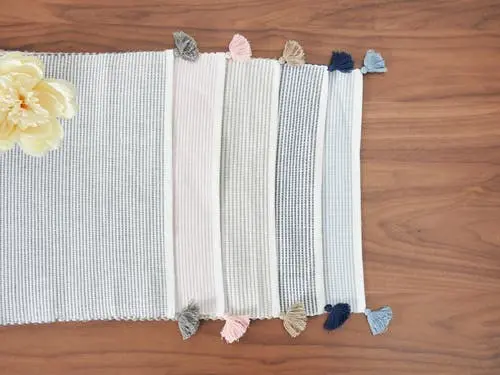 CAROL & FRANK Bree Placemat Collection - Blue