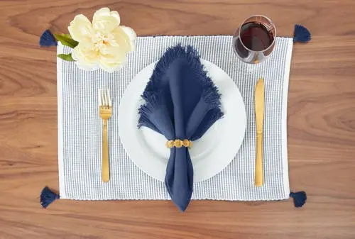 CAROL & FRANK Bree Placemat Collection - Blue