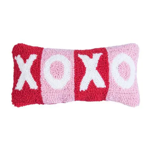 C&F HOME Hugs & Kisses Valentine's Day Hooked Mini Accent Pillow 6" X 12 - Red