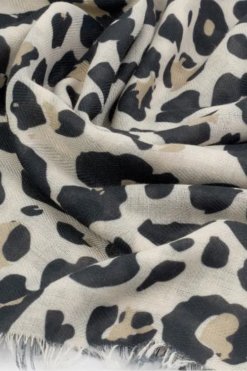 KATIE LOXTON Leopard Printed Scarf