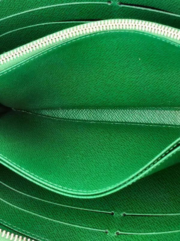 LOUIS VUITTON Zippy Wallet Epi Leather Small Wallets