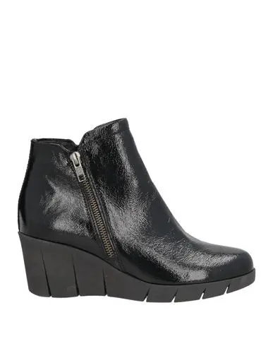 The Flexx Leather Ankle Boots With Wedge Heel
