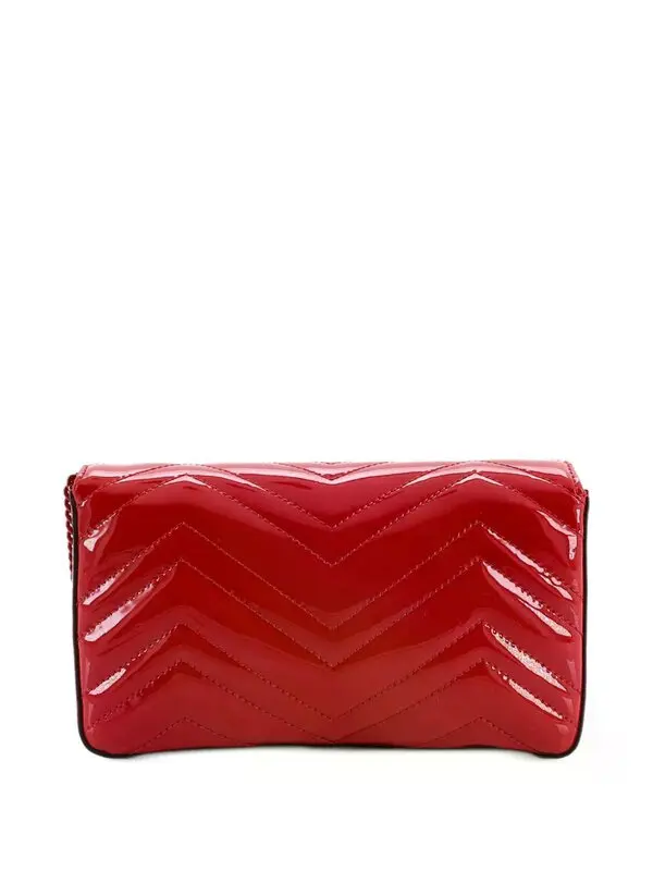 Gucci Gg Marmont Flap Bag Matelasse Patent Mini Crossbody - Red
