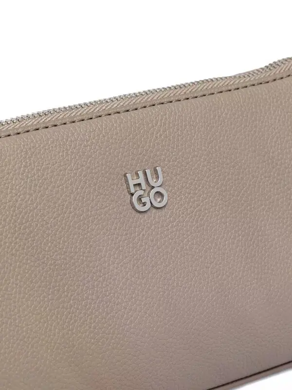 Hugo Logo-plaque Shoulder Bag