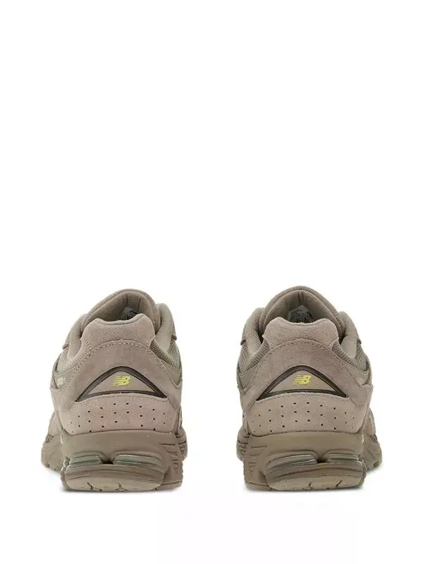NEW BALANCE 2002r Logo-appliqué Sneakers