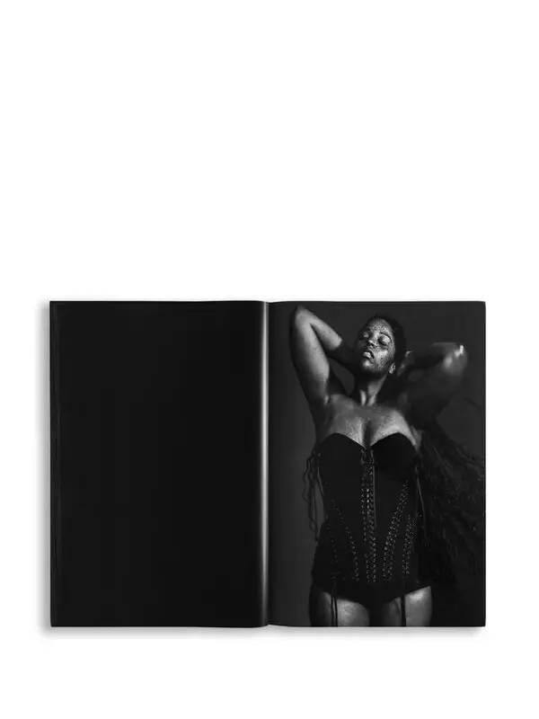 Dolce & Gabbana Nero: The Color Of Book