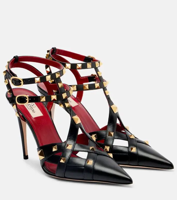 Valentino Garavani Studded Leather Pumps - Black