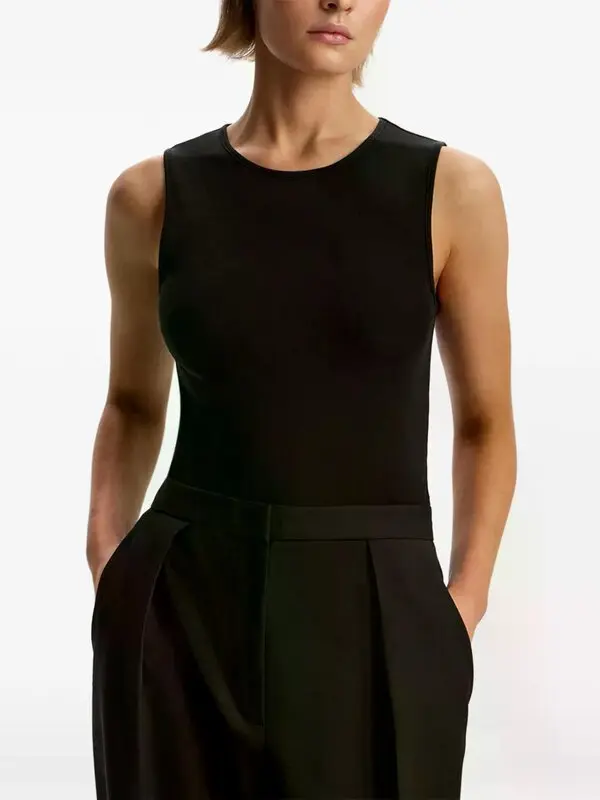 12 STOREEZ Crew-neck Tank Top