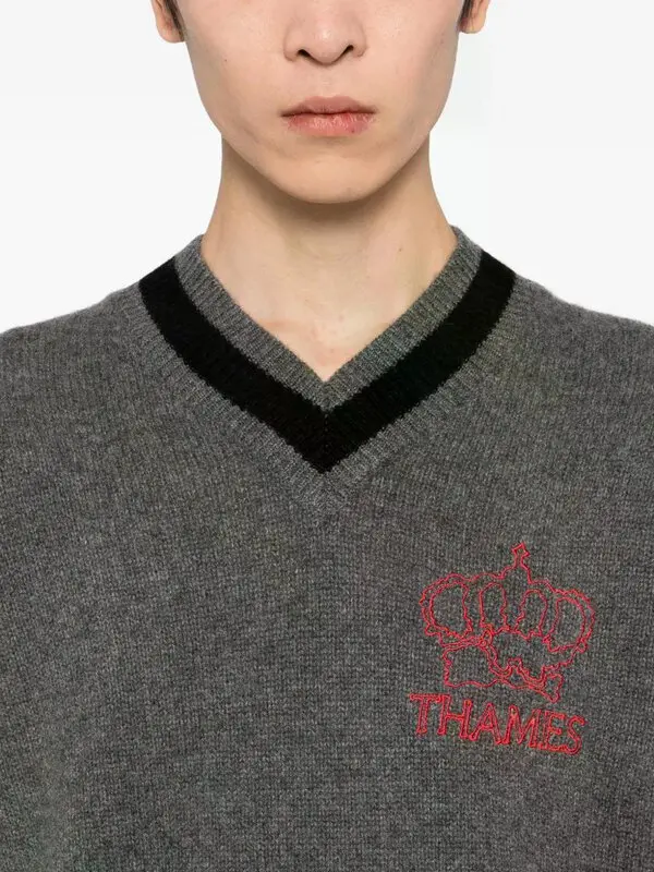THAMES MMXX Cashmere V-neck Sweater