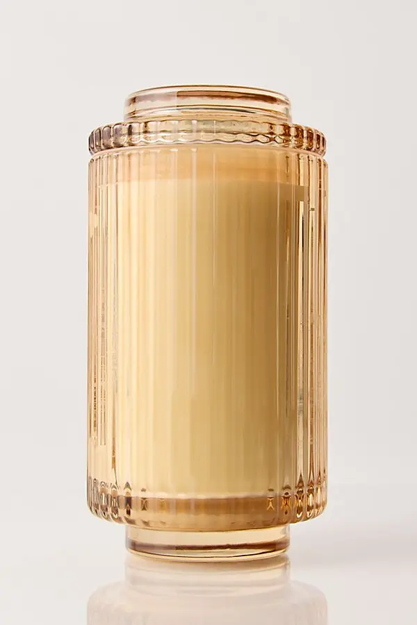 LA JOLIE MUSE 19 Oz Amélie Candle - Vanilla Bomb