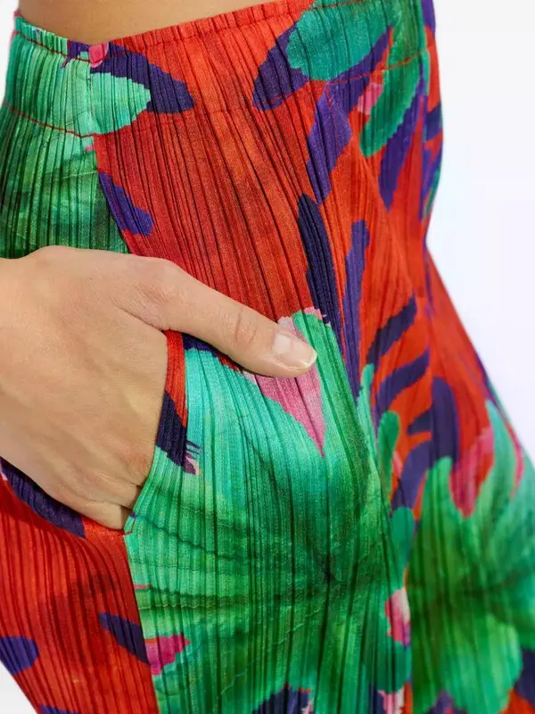 Issey Miyake Pleated Floral-print Trousers