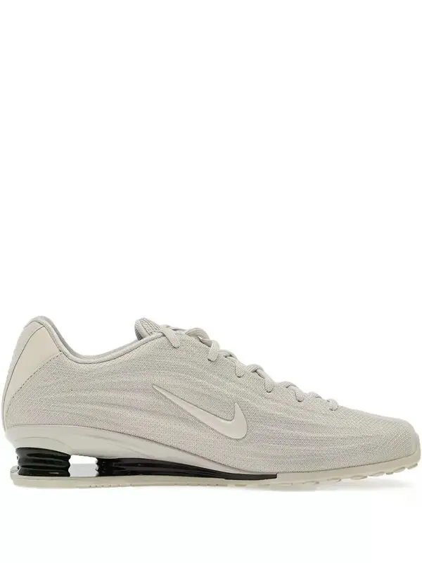 Nike Shox Trainers - Neutrals