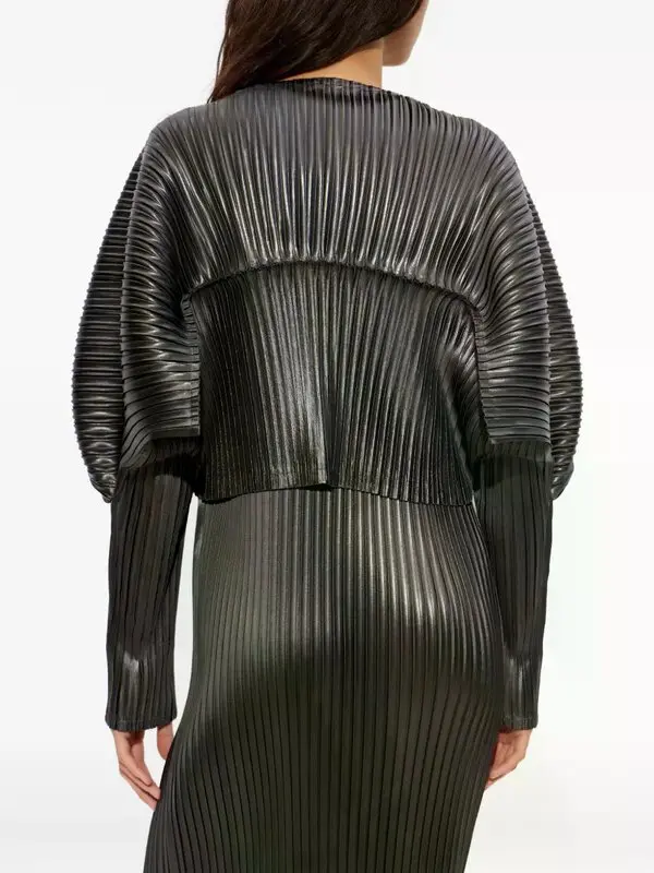 Issey Miyake Buttoned Pleated Top