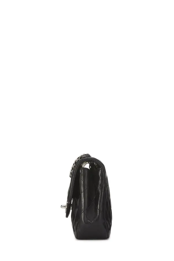 Chanel East/west Lambskin Shoulder Bag