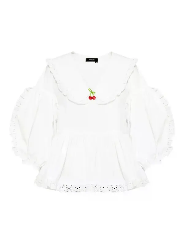 ANOUKI Ruffled Blouse