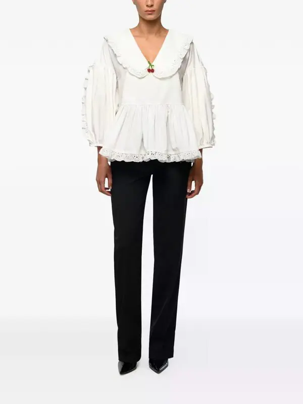 ANOUKI Ruffled Blouse
