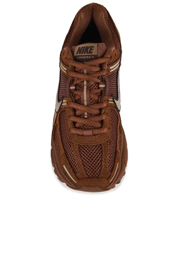 Nike Zoom Vomero Sneakers - Fauna Brown, Mink Brown, & Velvet Brown