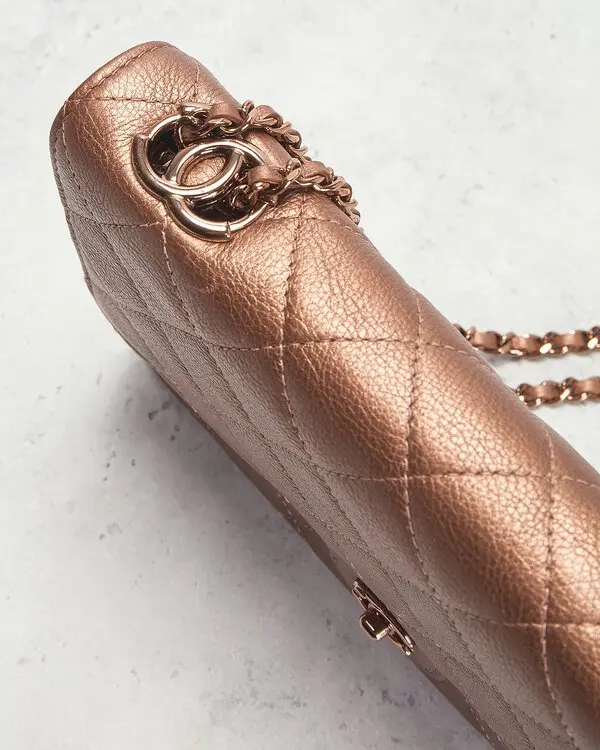 FWRD RENEW Chanel Wallet On Chain