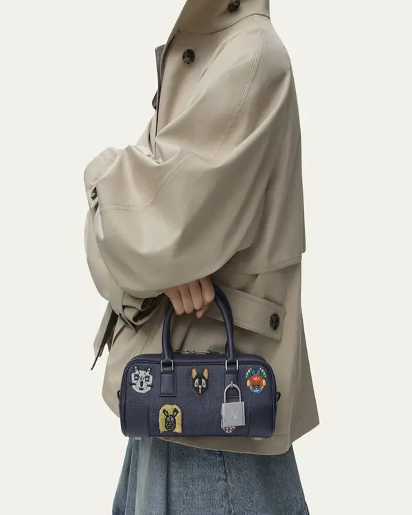 Loewe Amazona 23 Top-handle Bag
