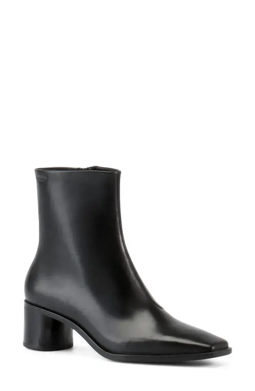 VAGABOND SHOEMAKERS Fay Leather Ankle Bootie - Black