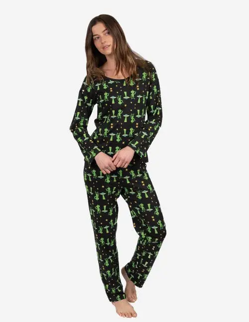 LEVERET Loose Fit Cotton Matching Family Pajamas - Alien