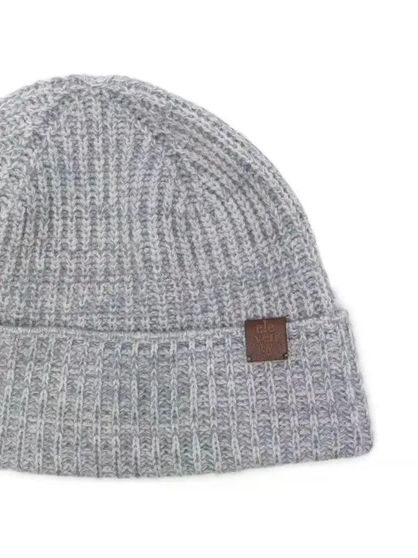 Eleventy Cashmere Beanie Hat - Grey