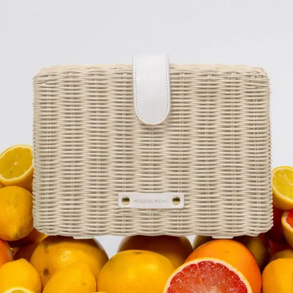 MODERN PICNIC Snacker Pouch - White Wicker