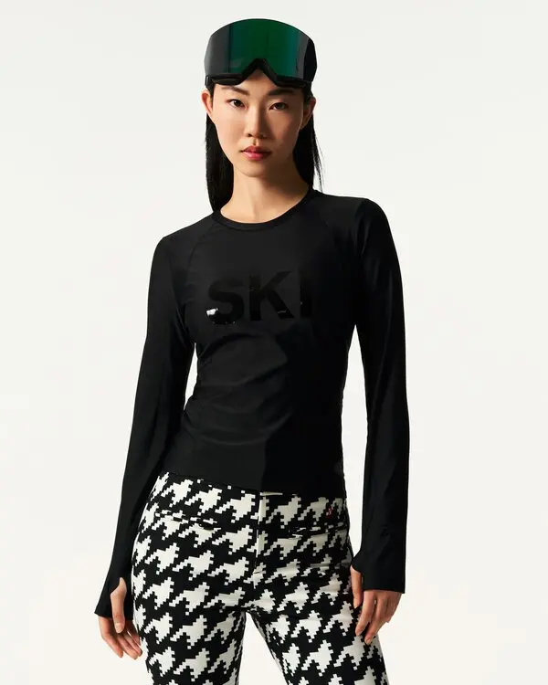 Perfect Moment Crewneck Baselayer Top