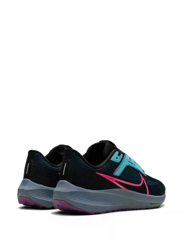 Nike Zoom Pegasus 40 Sneakers