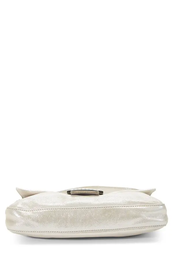 Fendi Metallic Lurex Baguette Bag - Gold